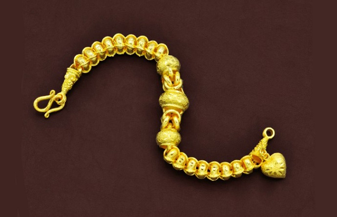 Paper Casting Jewellery Which Looks Heavy but Uses Less Gold Is the New ...